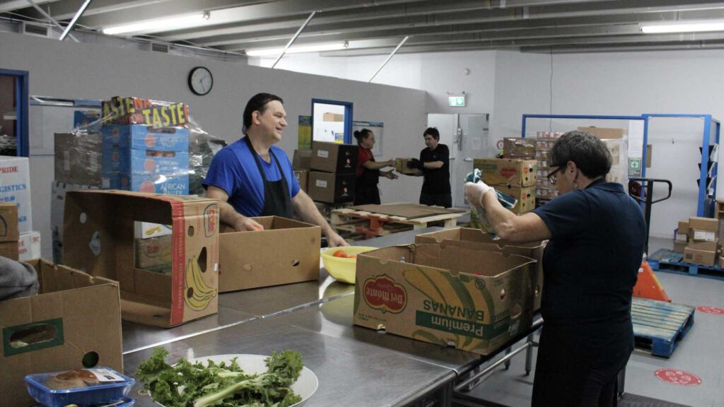 La route de collecte des invendus permet de redistribuer 2600 kg de ...